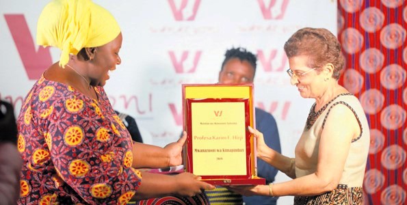 Volume 18 Issue 2 – AwaaZ Magazine