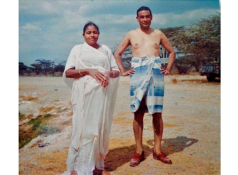 Book Reviews – AwaaZ Magazine